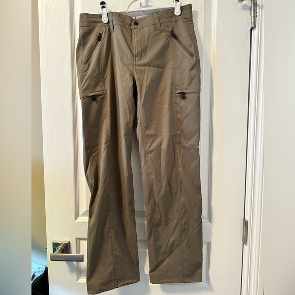 Wind River | Pants & Jumpsuits | Wind River Ladies Cargo Pants | Poshmark